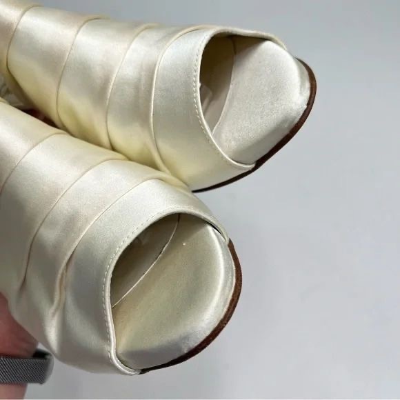 butter LONDON | Shoes | New Bridal By Butter Cream Satin Peeptoe Laceup ...